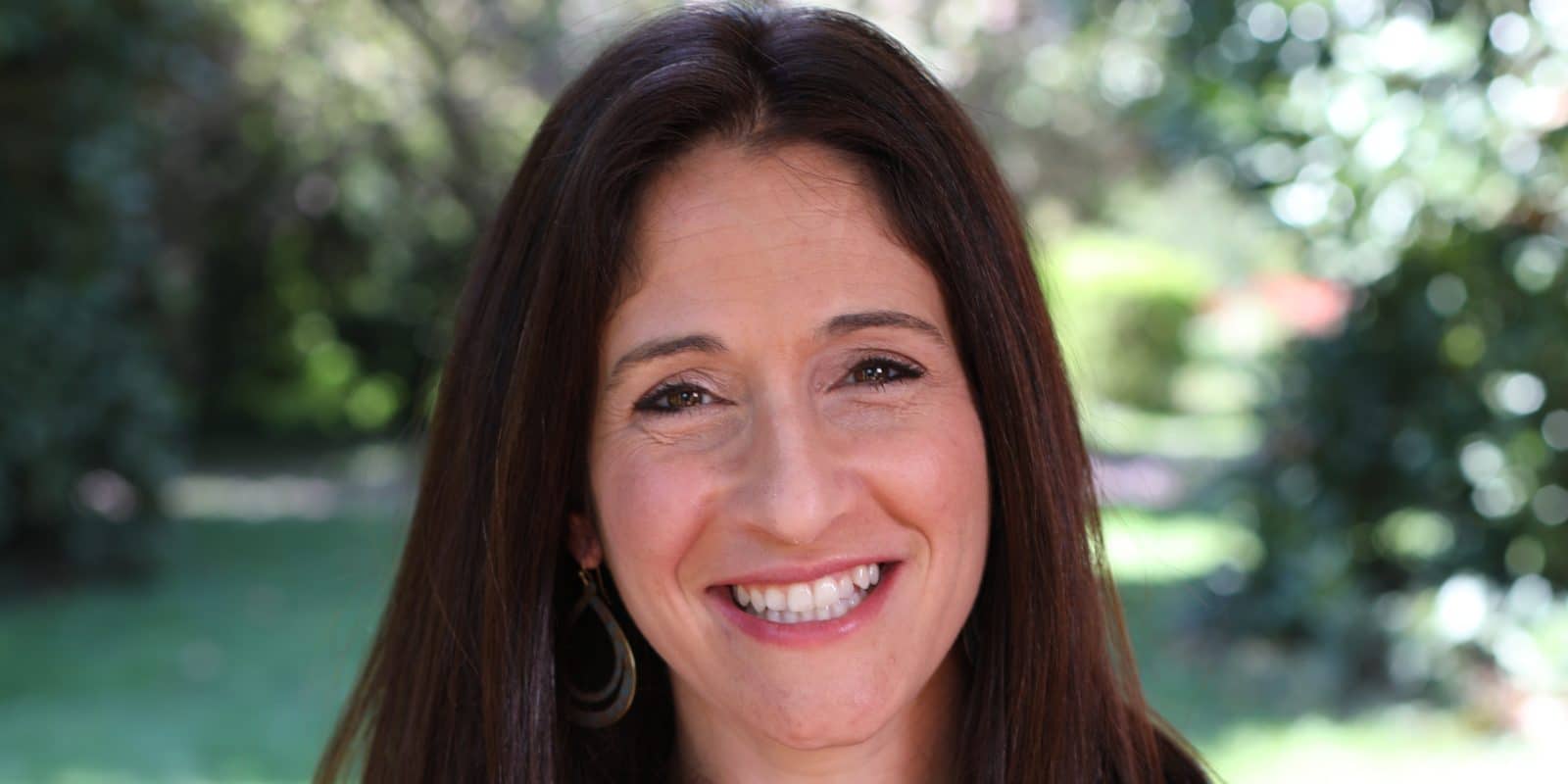 Standout RMC Staff Honored with Yellow Jacket Awards - Randolph-Macon ...